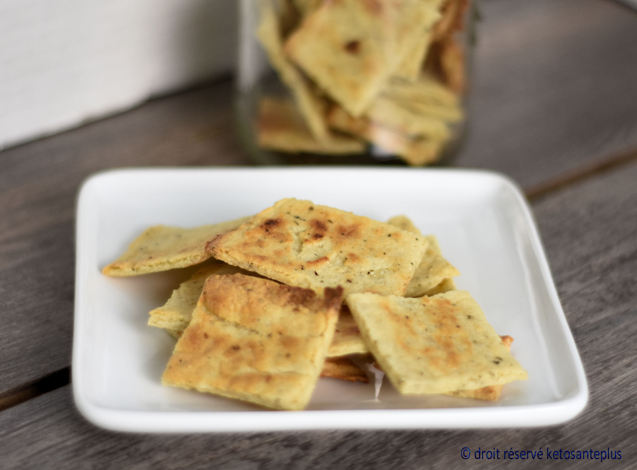 Craquelins au fromage cottage faible en glucides - Keto Santé Plus ...